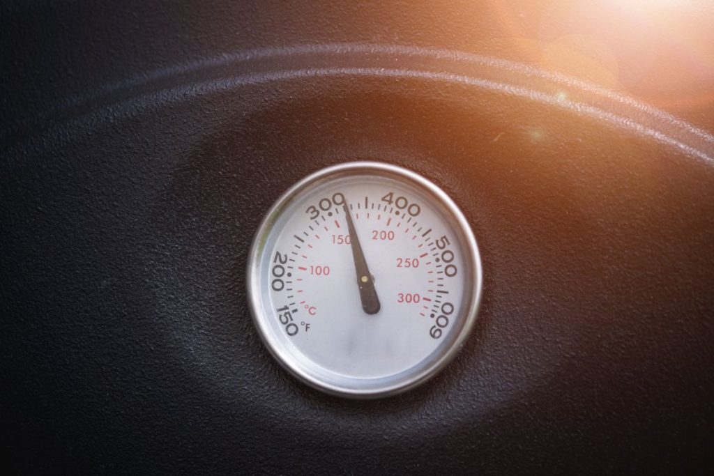 What Is A Water Smoker And How Does It Work?